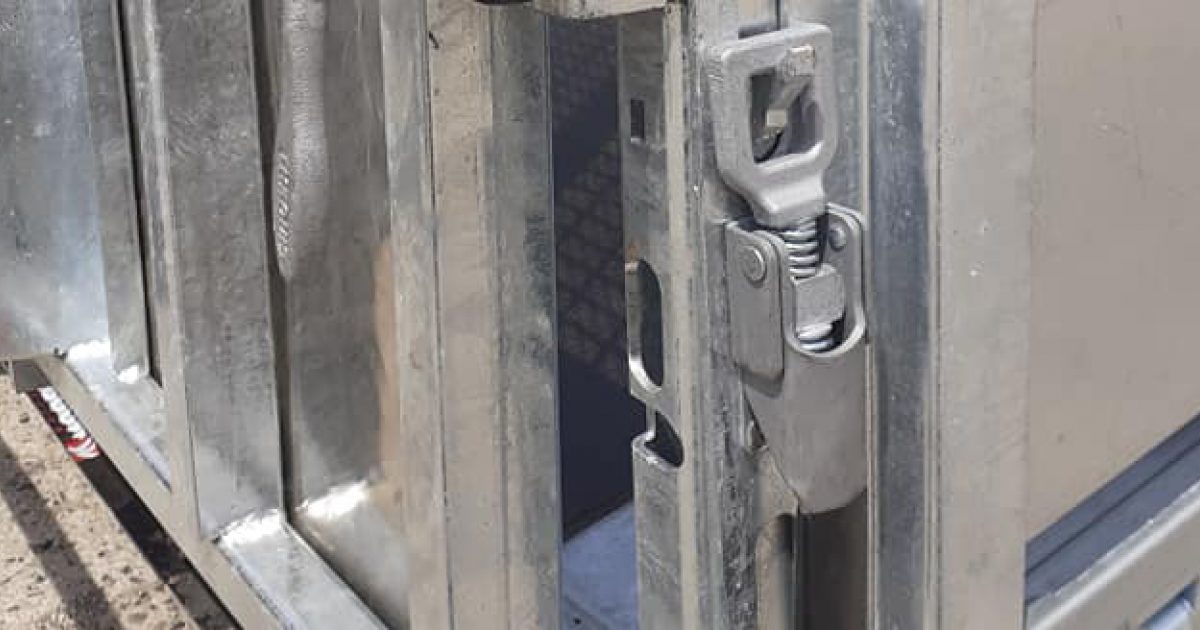 Tail Board Fasteners | Auto & Trailer Spares Ltd, UK